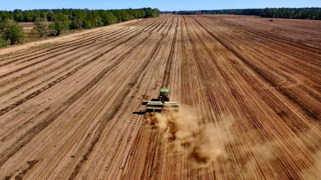 How No-Till Seeding Helps the Solar Land Restoration Process – Silicon ...